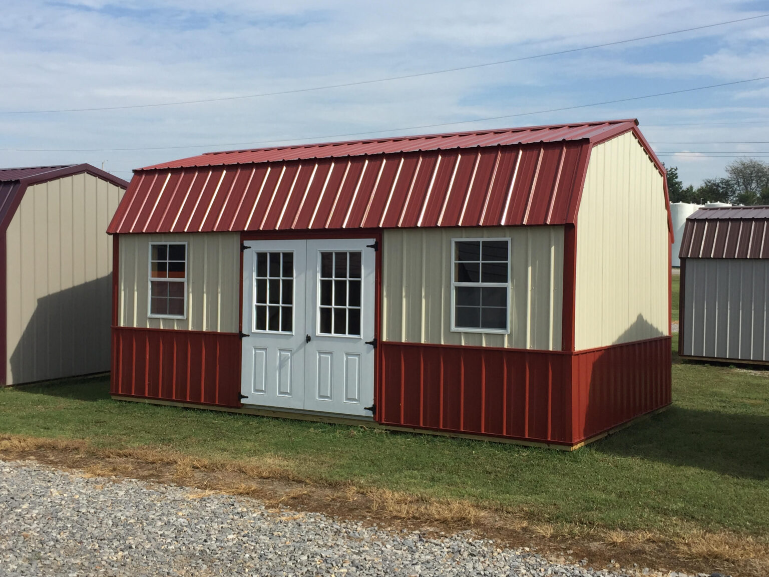 Side Lofted Barn - Summit